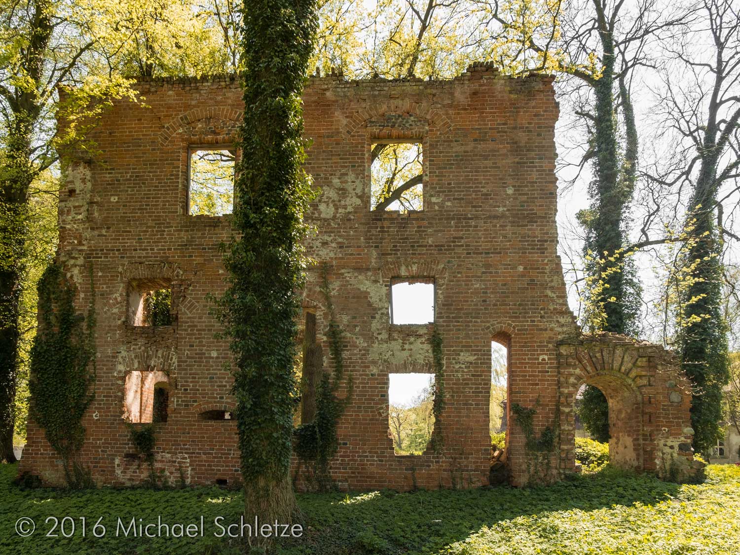 Schlossruine Horst | askanier-welten